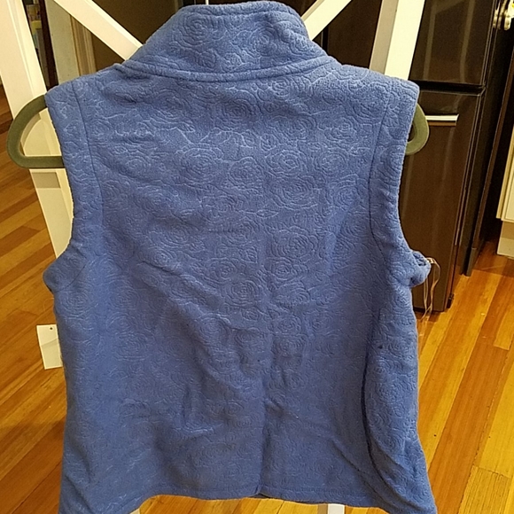 Laura Scott | Jackets & Coats | Laura Scott Fleece Vest | Poshmark